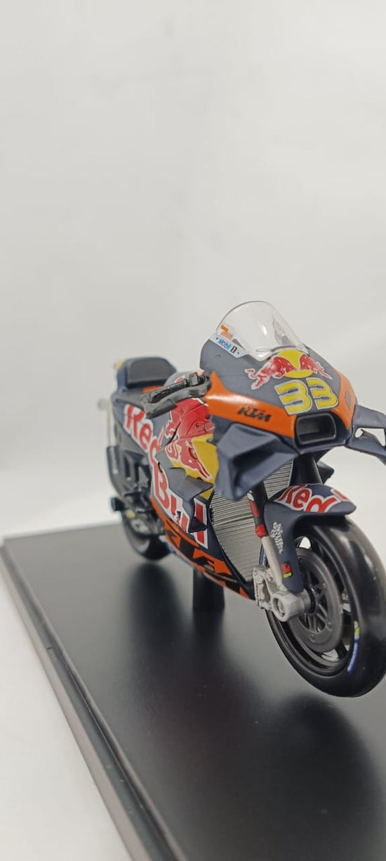 Red Bull KTM Factory Racing 2023 MotoGP Model Motorcycle 1:18 SCALE di ...